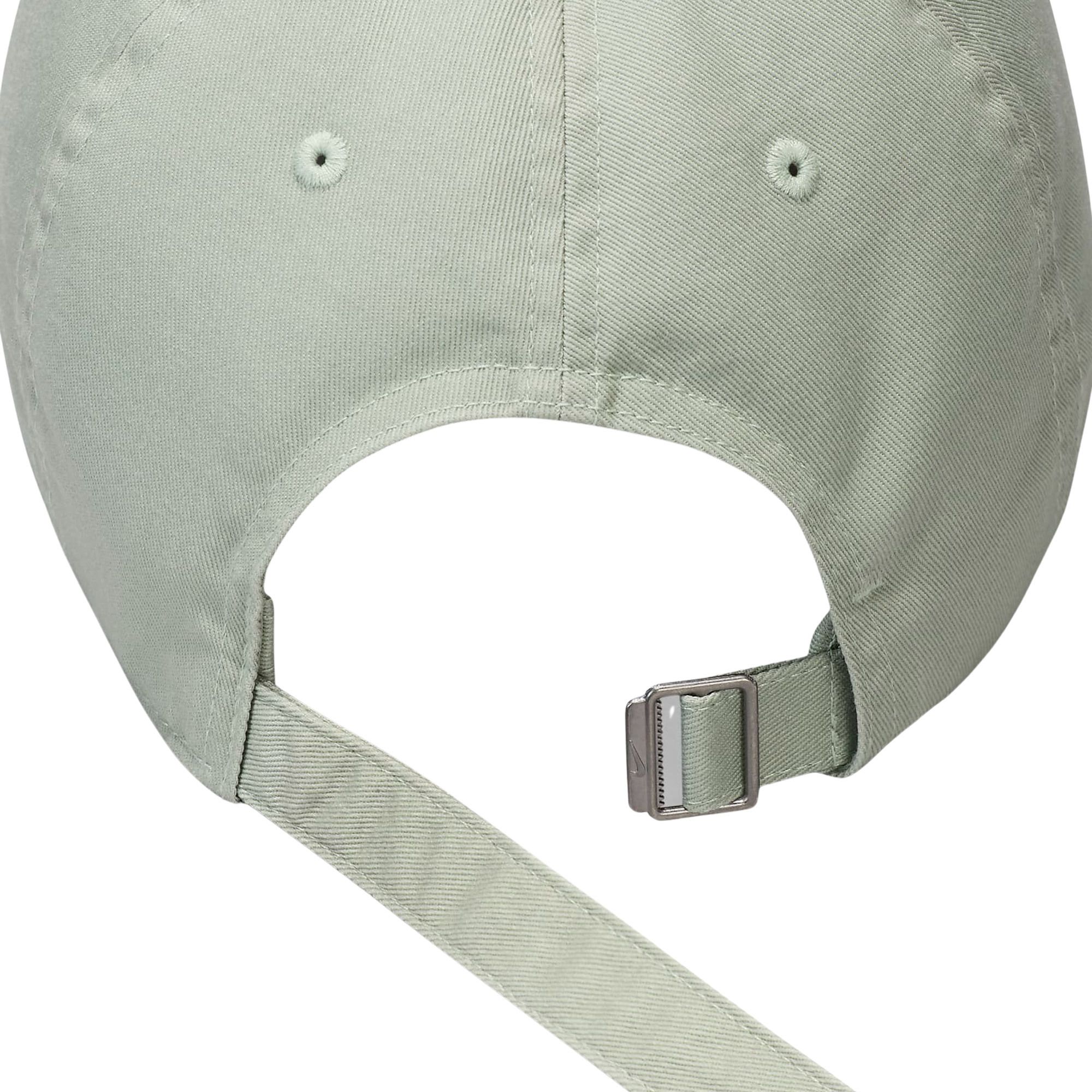 Nike Club Cap Senior | PlutoSport